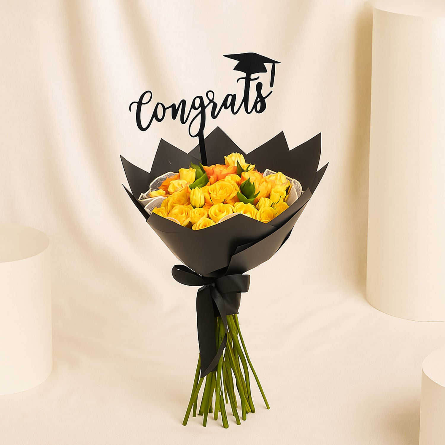 Buy Yellow Roses Graduation Bouquet Online in Saudi Arabia - FNP SA