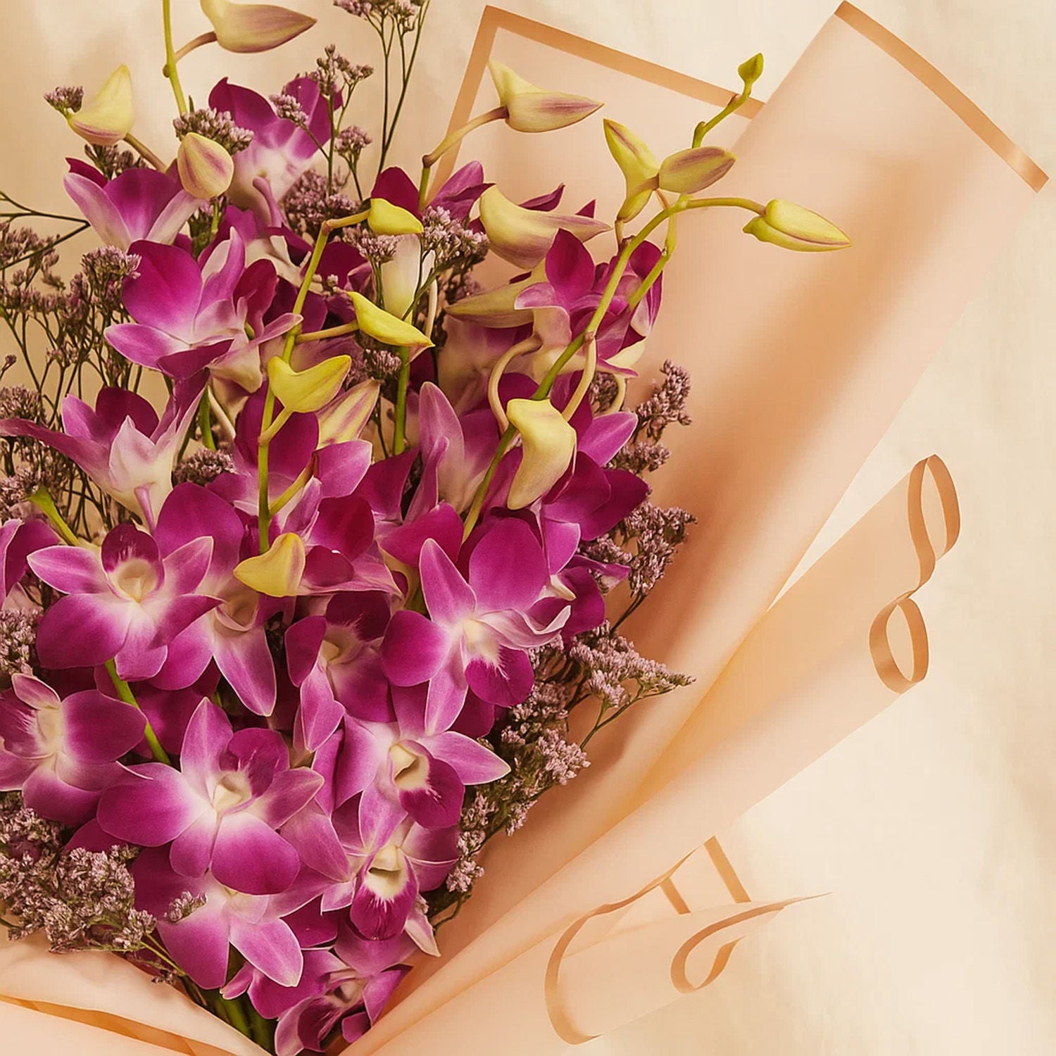 Buy Orchid Grace Flower Bouquet Online in Saudi Arabia - FNP SA