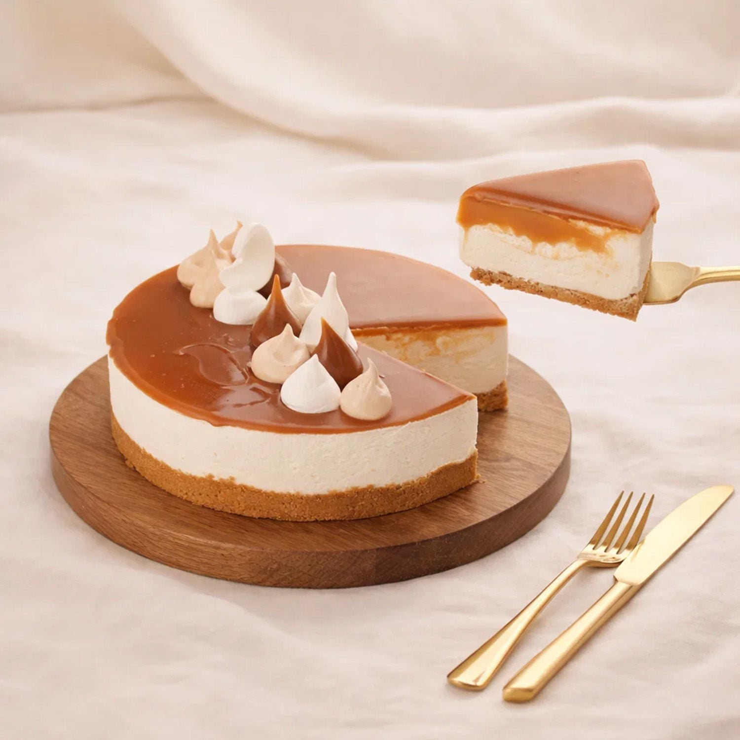 Buy Sweet Caramel Cheesecake Online in Saudi Arabia - FNP SA