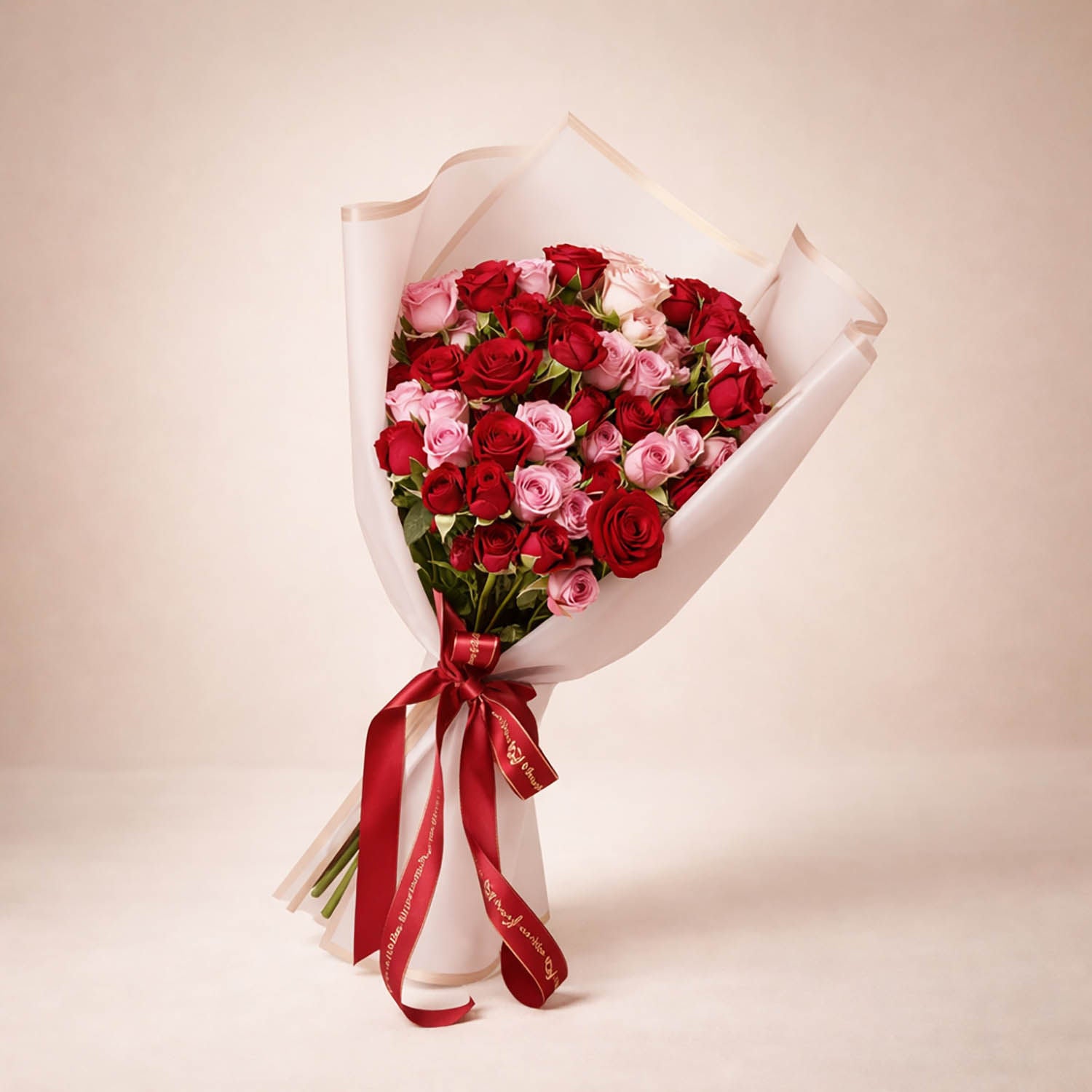 Buy Valentine Pink & Red Baby Rose n Gucci Perfume Online in Saudi ...